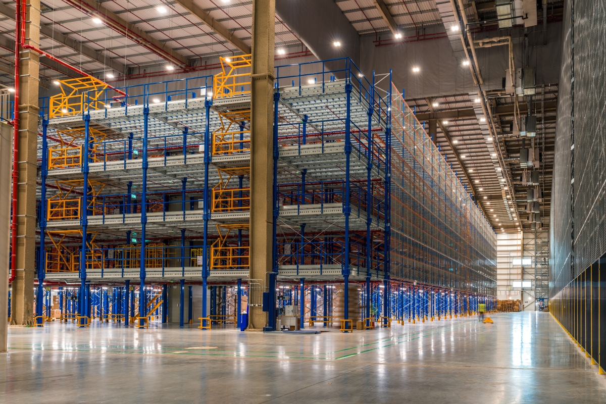 O-Mega Landmark Warehouse - AMANA.