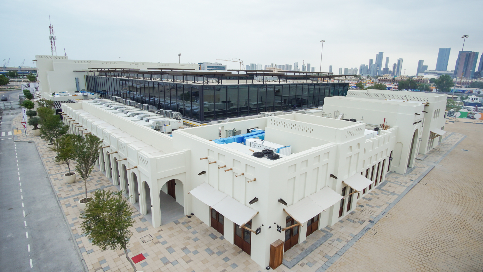 Strata Manufacturing Facility - AMANA.