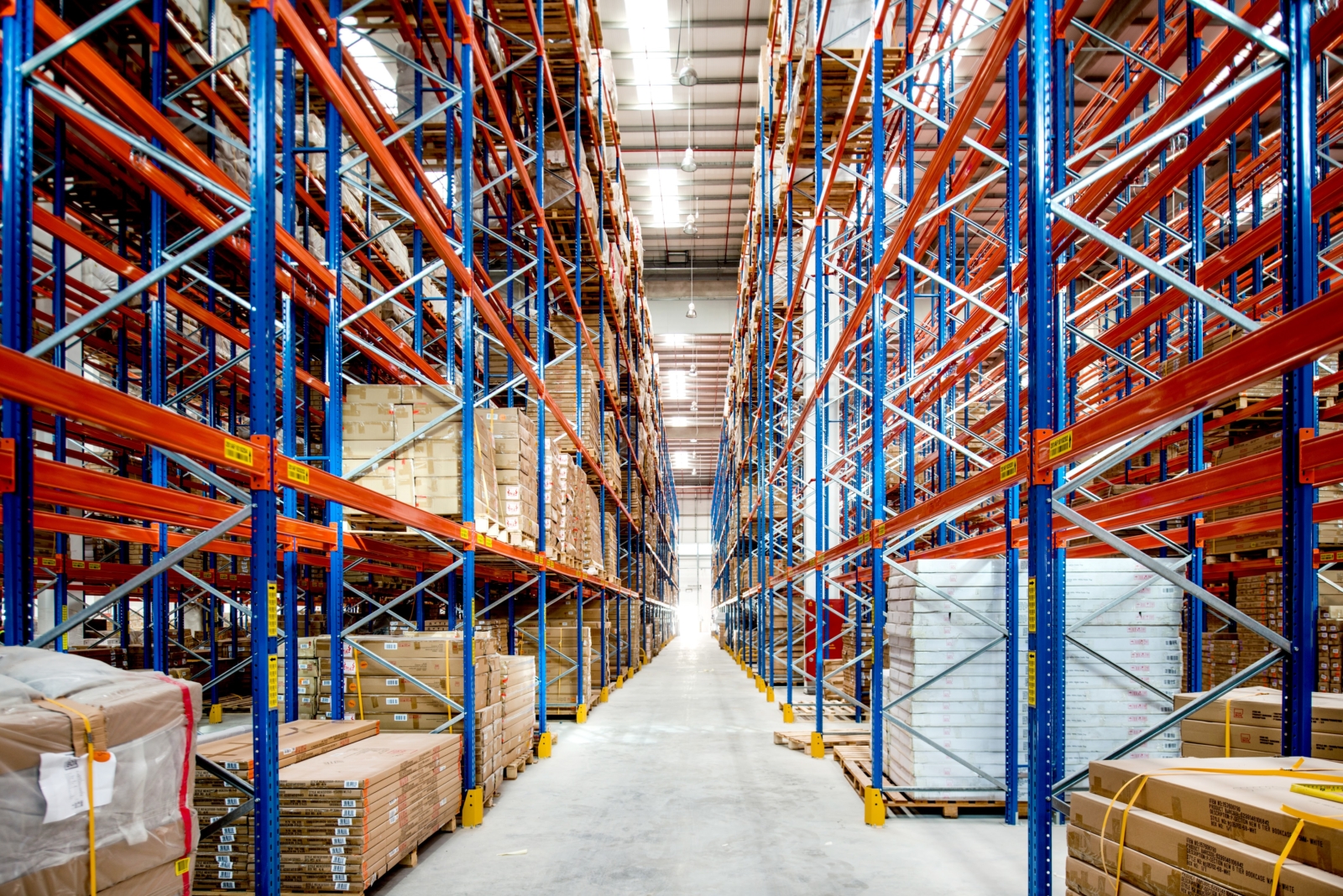 O-Mega Landmark Warehouse - AMANA.